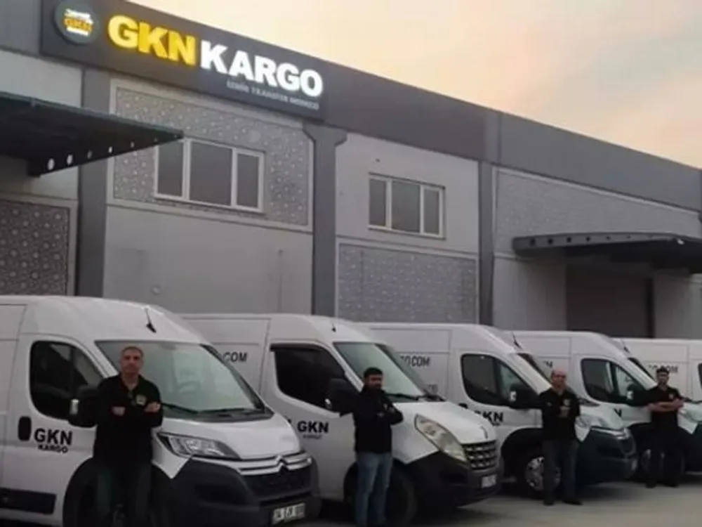 Galatasaray ve Beşiktaş'ın sponsoru GKN Kargo iflas etti - Dosya Haber Galatasaray ve Beşiktaş'ın sponsoru GKN Kargo iflas etti - Dosya Haber